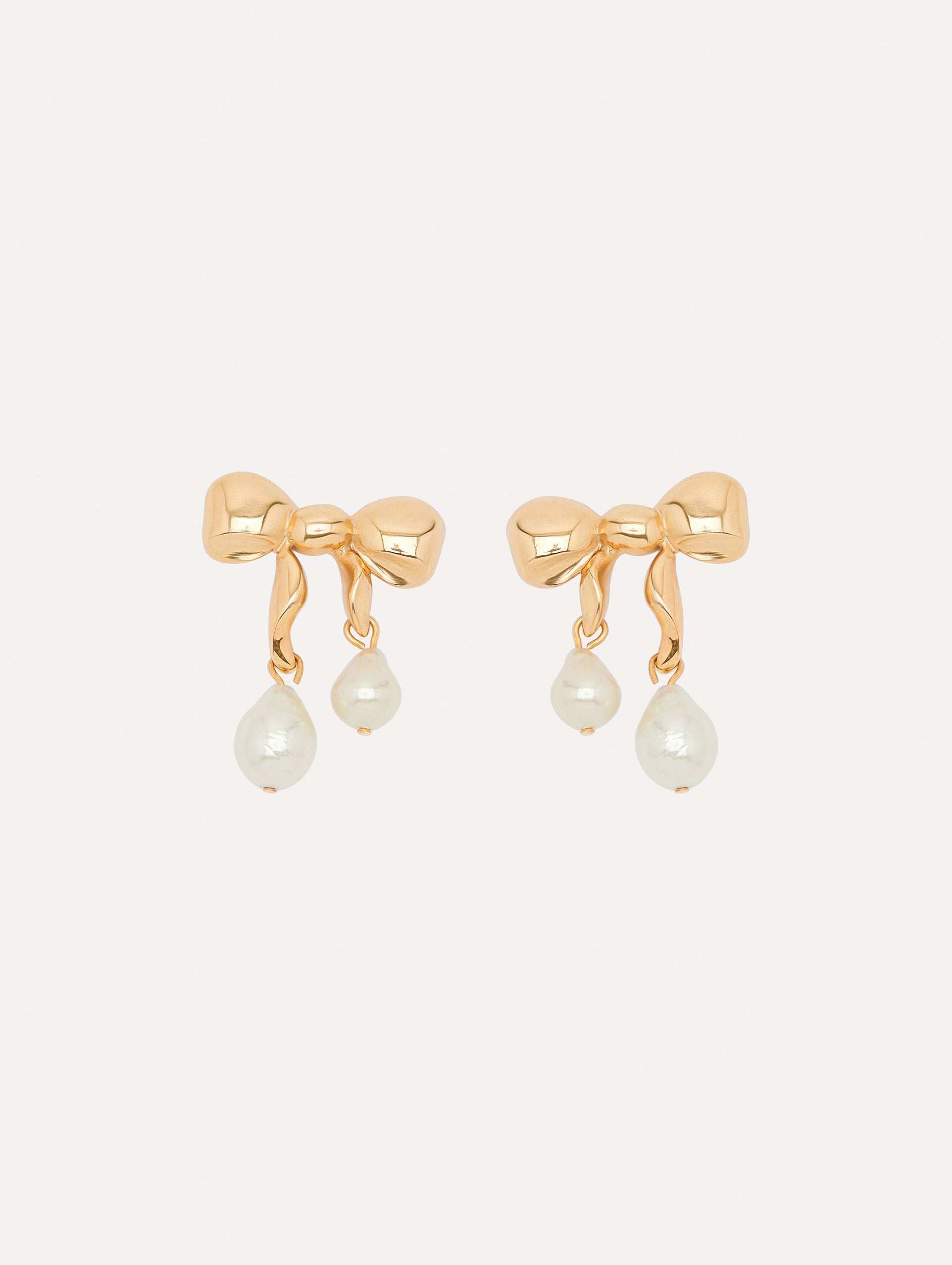 Heart & Bow Pearl Earrings